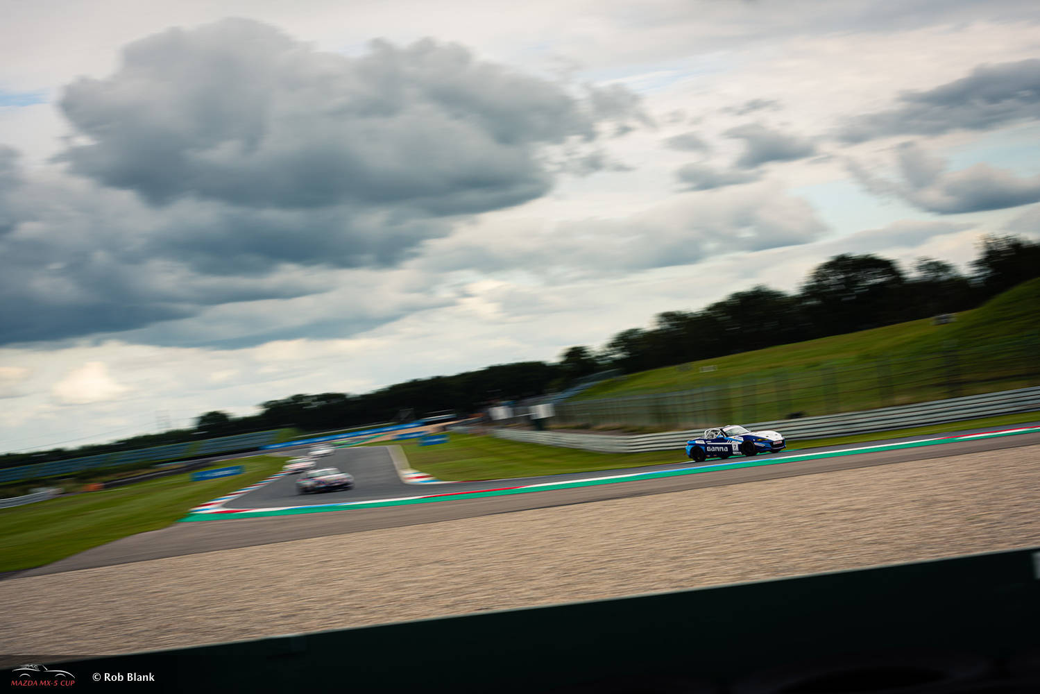 DTM - 2020 - Rob blank - Betcity Mazda MX-5 Cup