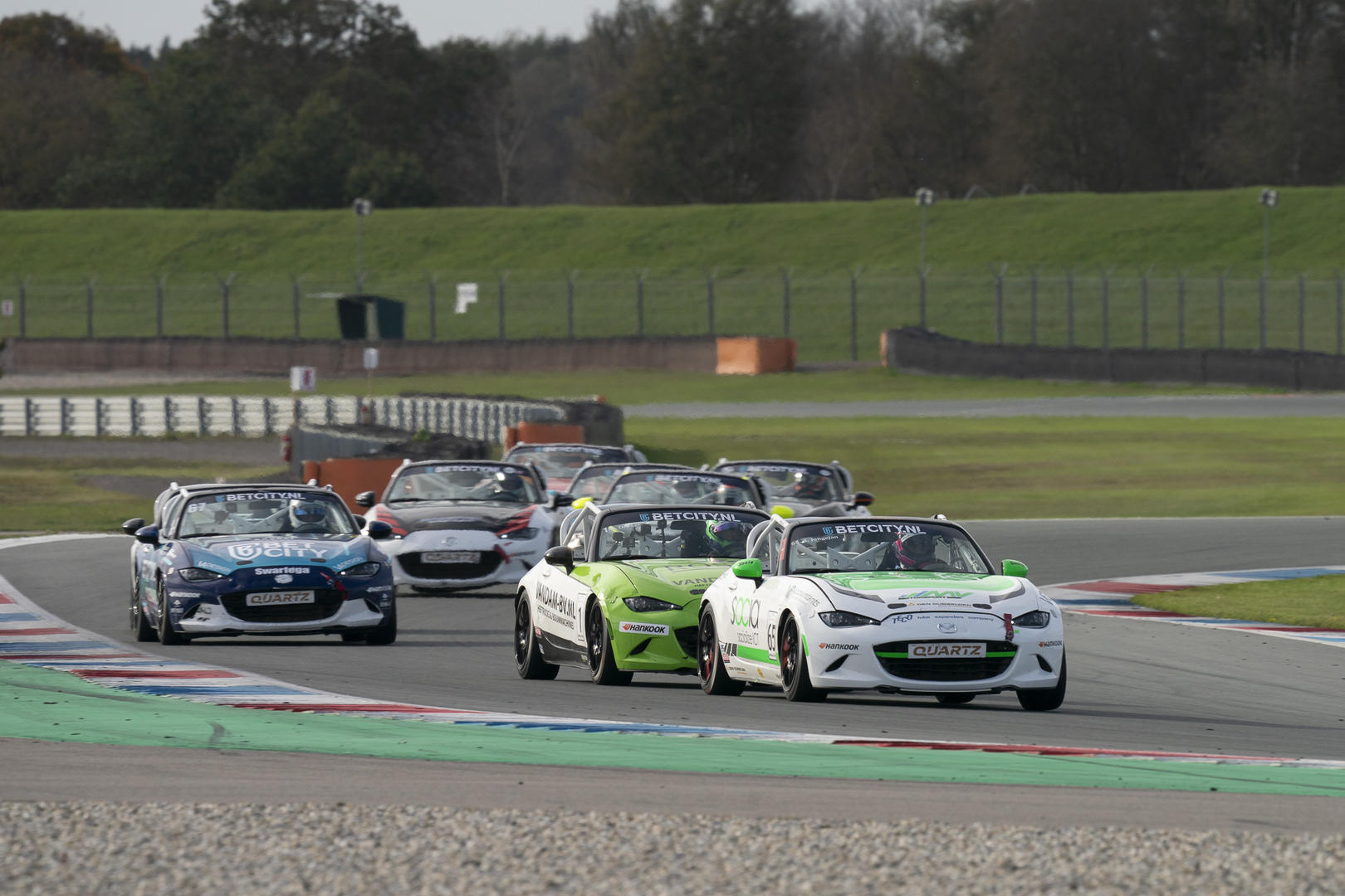 Sam Jongejan is de nieuwe kampioen, Timo de Graaff wint laatste race ...