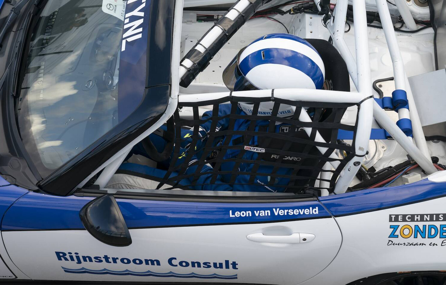 Wordt het Sam Jongejan of toch Lorenzo van Riet? - Mazda MX-5 Cup