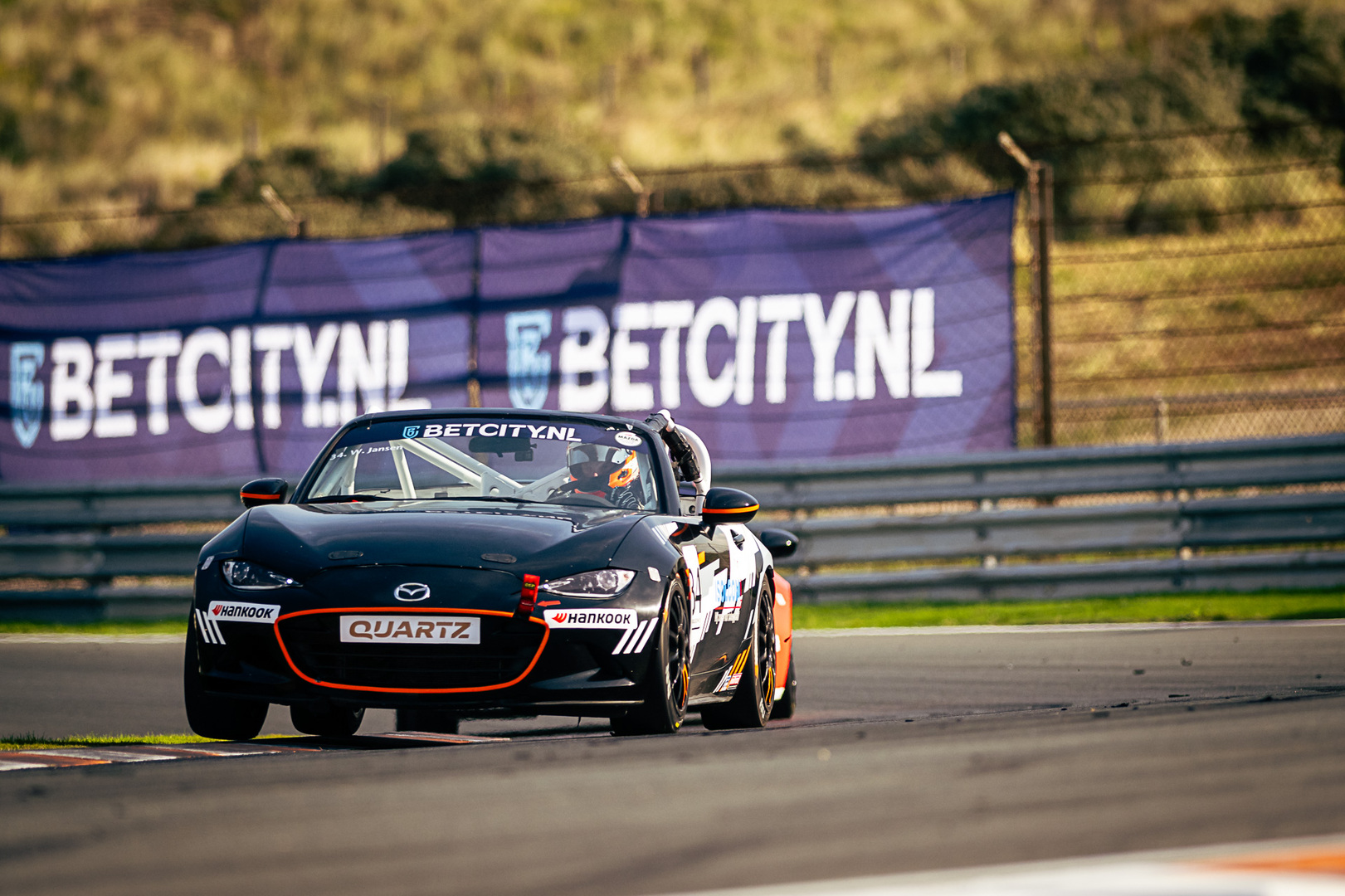 Wouter Jansen maakt seizoen af in de Mazda MX-5 Cup – Autosport.nu